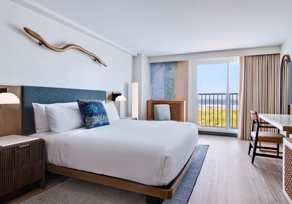 Jersey Shore Hotels on Boardwalk | The Seahaus Hotel Atlantic City NJ