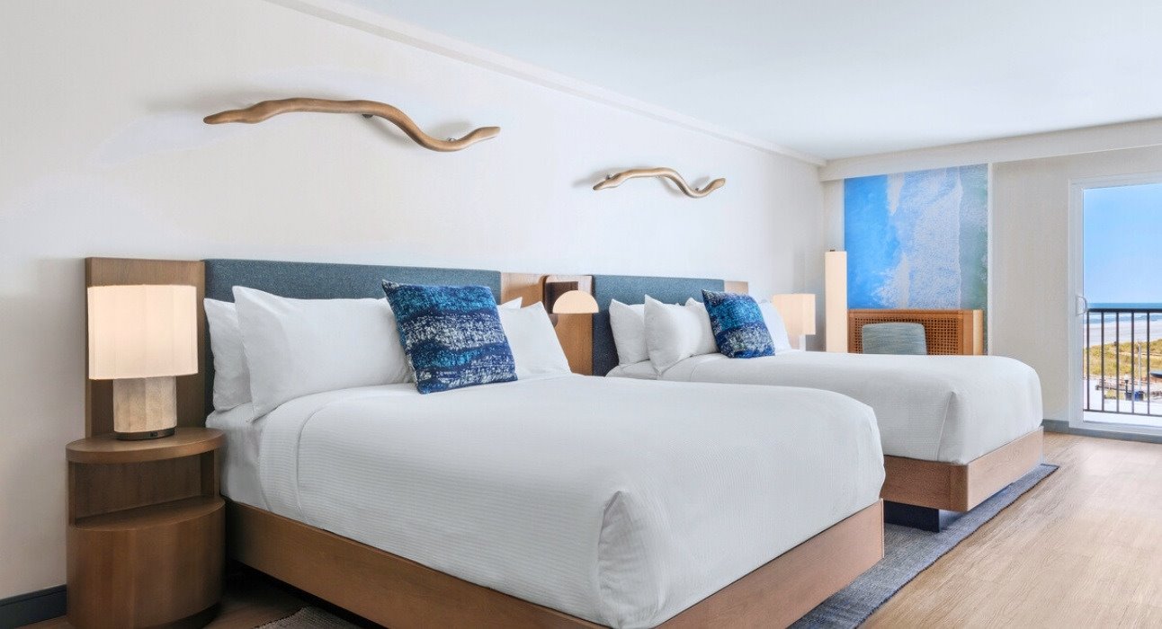 Jersey Shore Hotels on Boardwalk | The Seahaus Hotel Atlantic City NJ